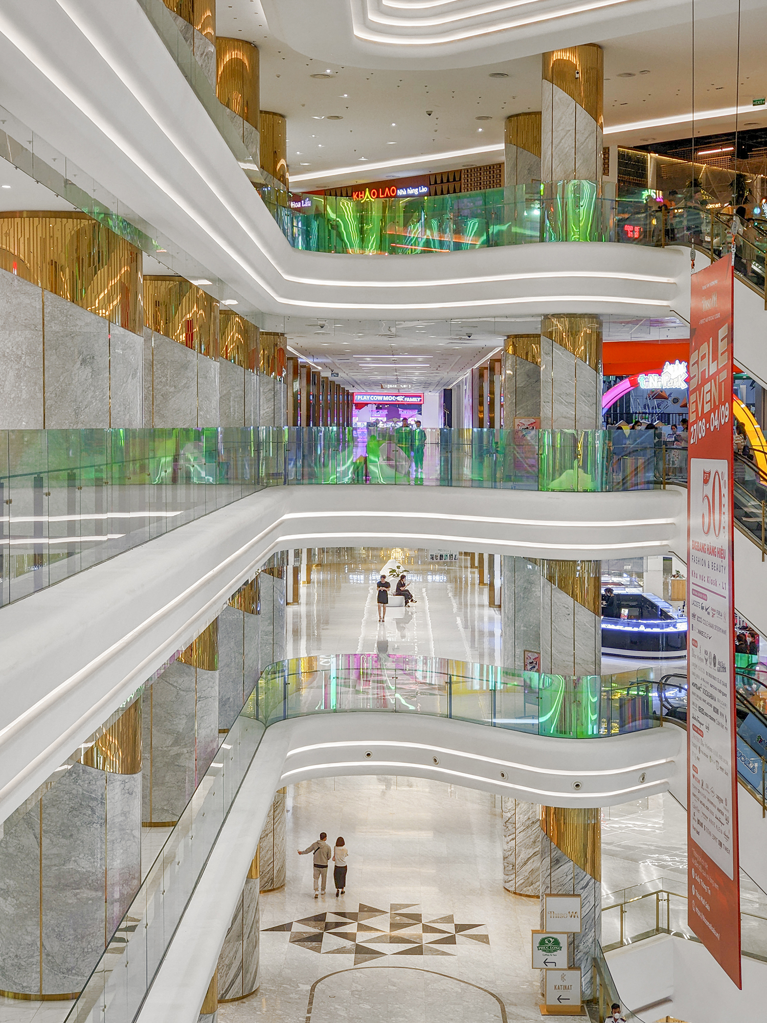 SOFIC Tower / Sdesign Việt Nam - Ashui Awards