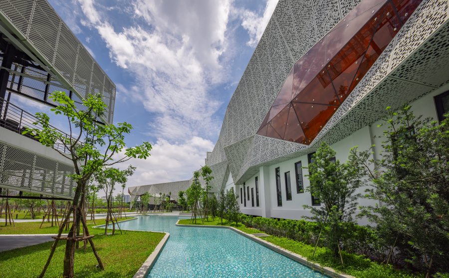 Trường Đại học Anh Quốc Việt Nam (BUV) – giai đoạn 2 / Chong Voon Vee ...