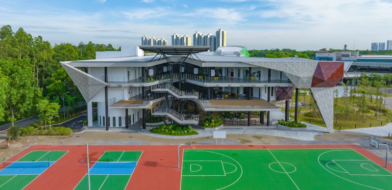 Trường Đại học Anh Quốc Việt Nam (BUV) – giai đoạn 2 / Chong Voon Vee ...