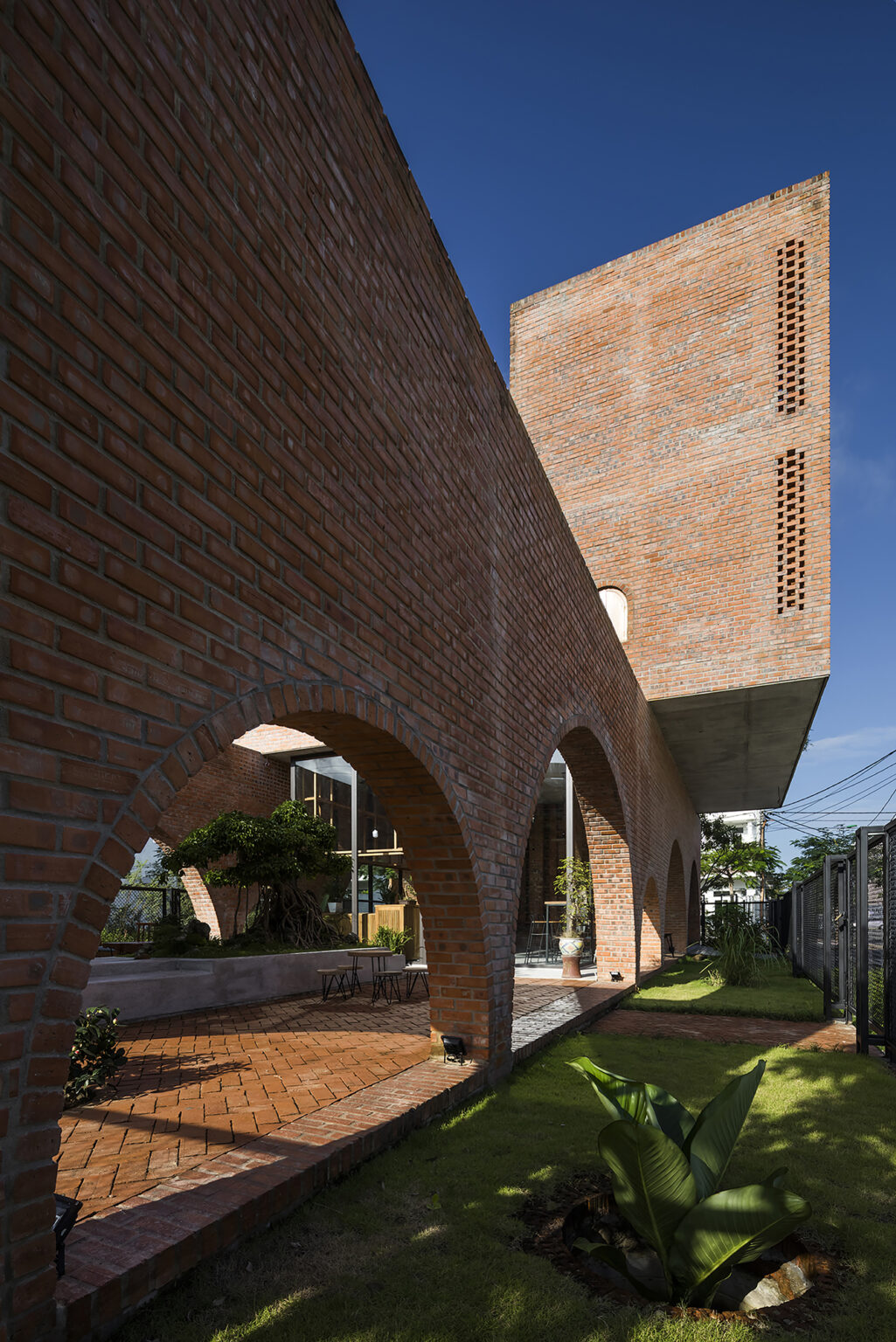 Cuckoo House / thiết kế: Tropical Space - Ashui.com